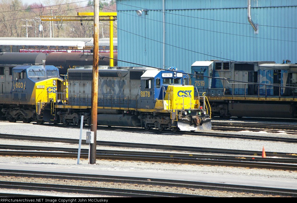 CSX 8878